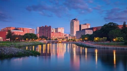 Minneapolis to Rochester Bus Tickets From $29